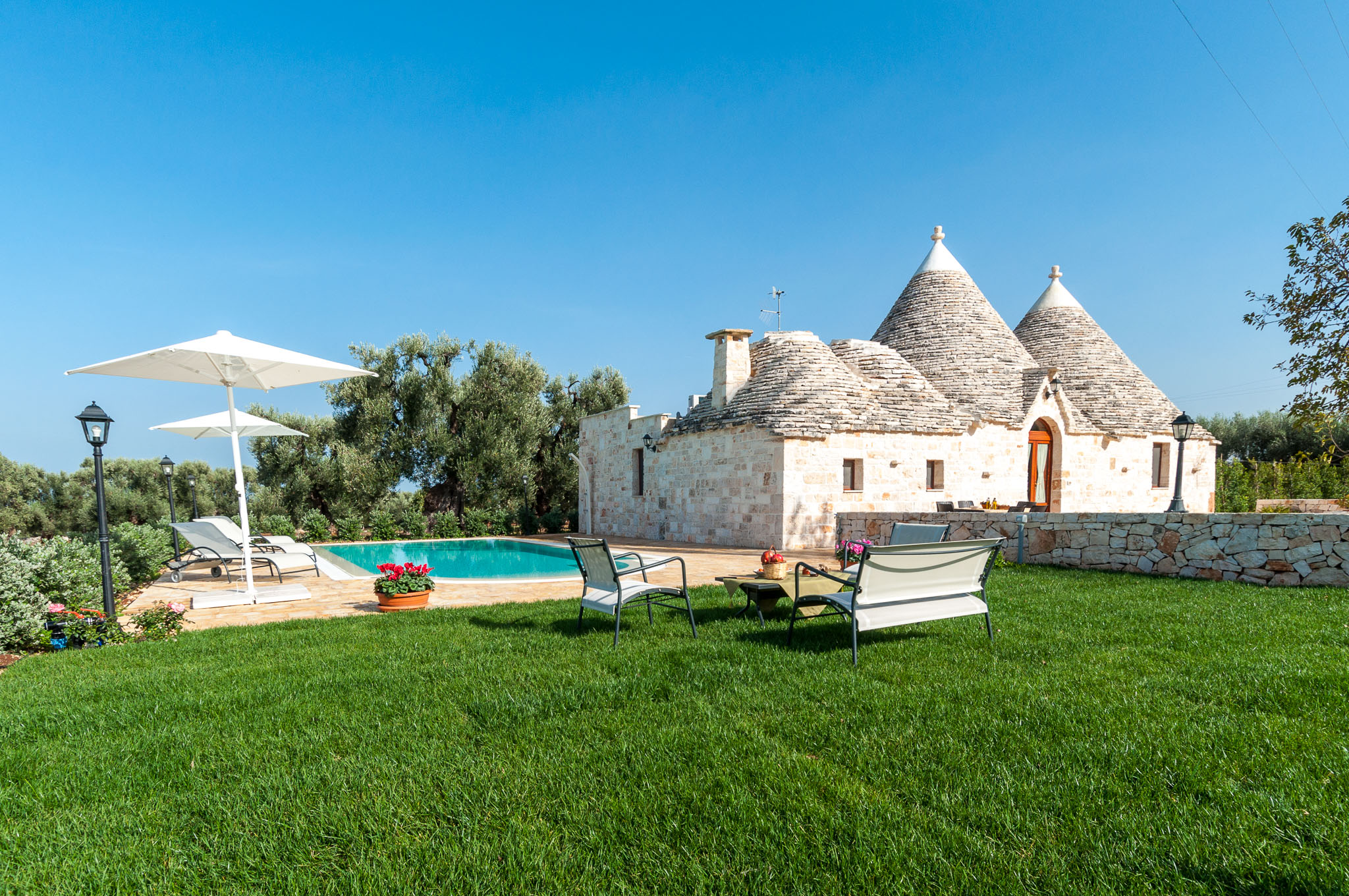 Trulli Francisto - Ferienhäuser Ferienwohnung Ferienhaus in Apulien
